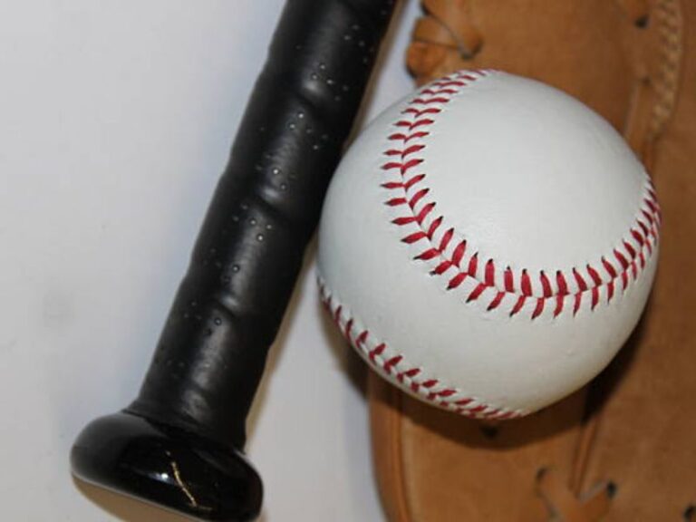How much does a baseball bat weigh? All About Bat Weights